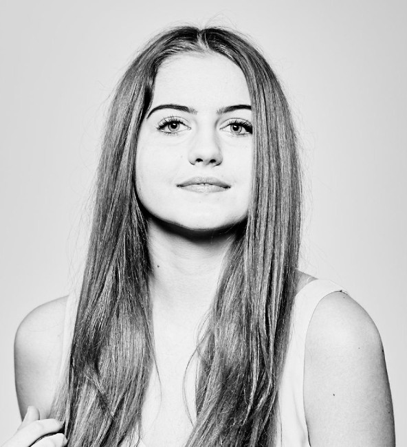 Messehostess Sarah buchen | Hostess & Model Agentur Köln